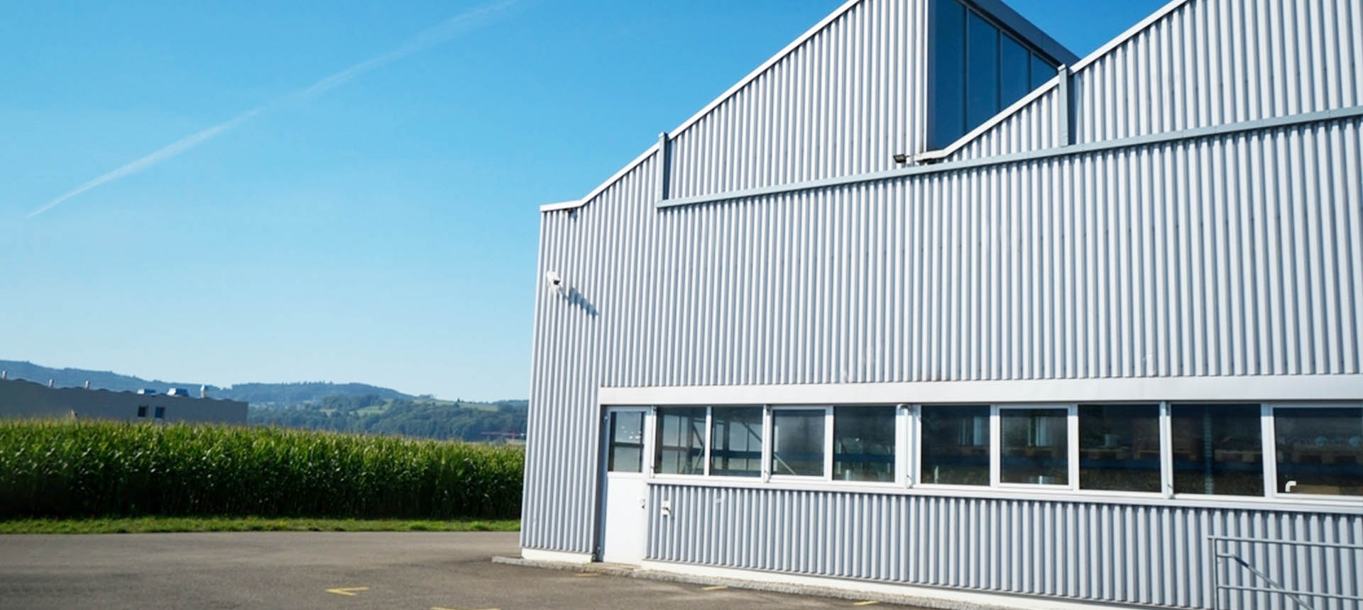 Metal Roof Systems Design and Installation | Southern Metals